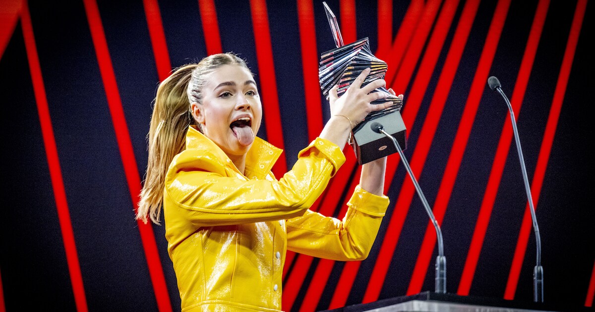 Weer prijs voor Roxy Dekker, Yves Berendse wint 2 Top 40 Awards | Show ...