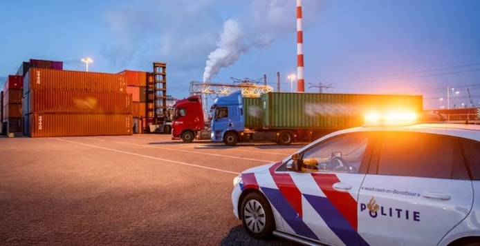 De connectie met de georganiseerde misdaad is overduidelijk aanwezig in ...