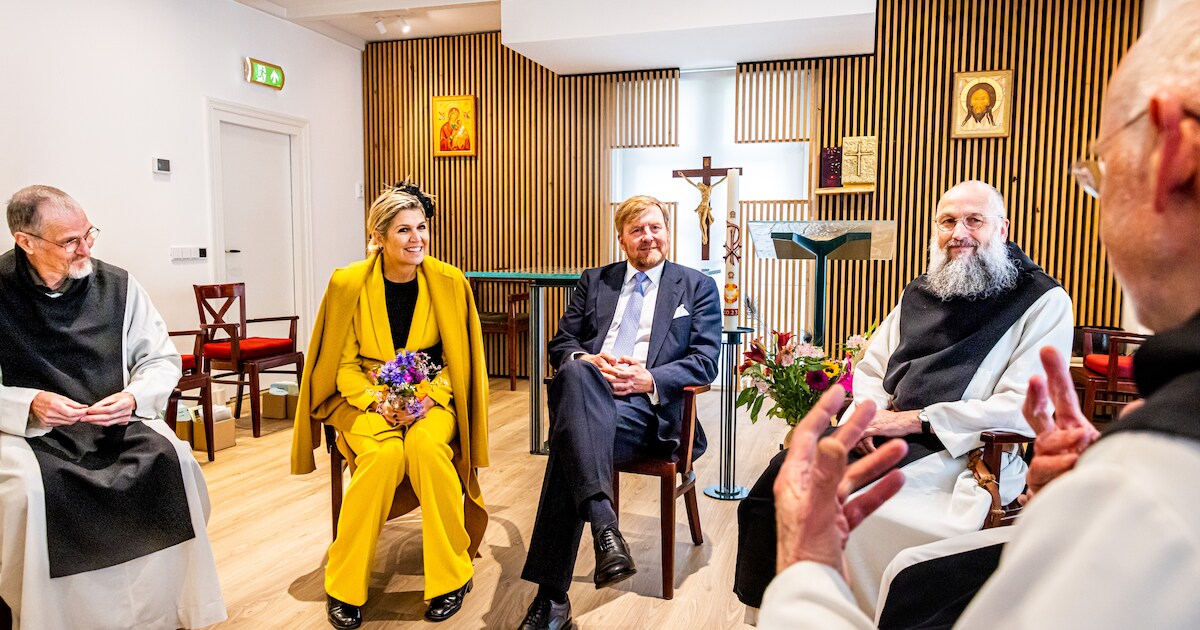 Complete verwarring bij de monniken op Schiermonnikoog tijdens bezoek ...