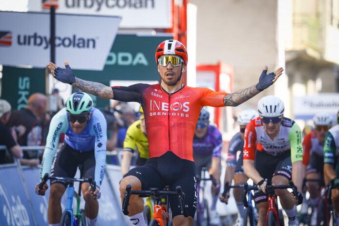 Rotondegate in Ronde van het Baskenland: ‘foutrijder’ Alex Aranburu ...