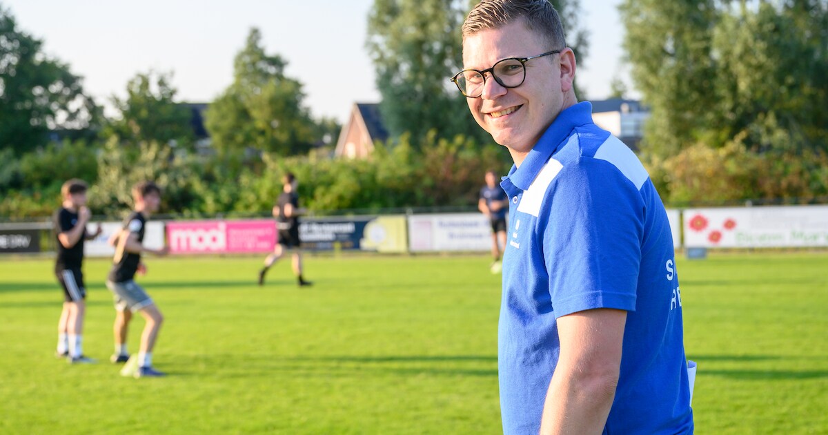 Trainer Dimitri Hooftman speelt met Schouws elftal tegen NEC: ‘Het kost ...