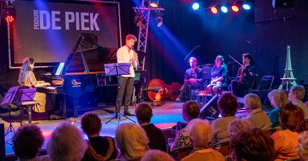 Podium De Piek blijft nog zeker een jaar in Hellebaardierstraat: ‘De ...