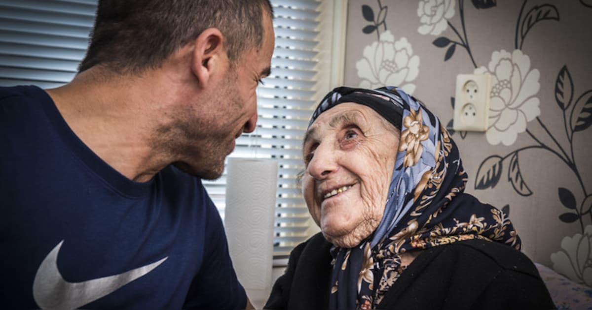 Vluchten van Syrië naar Enschede als je dik over de 100 bent ...