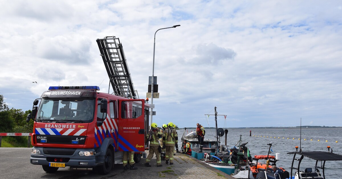 Hulpdiensten ingezet nadat vaartuig water maakt op het Grevelingenmeer ...