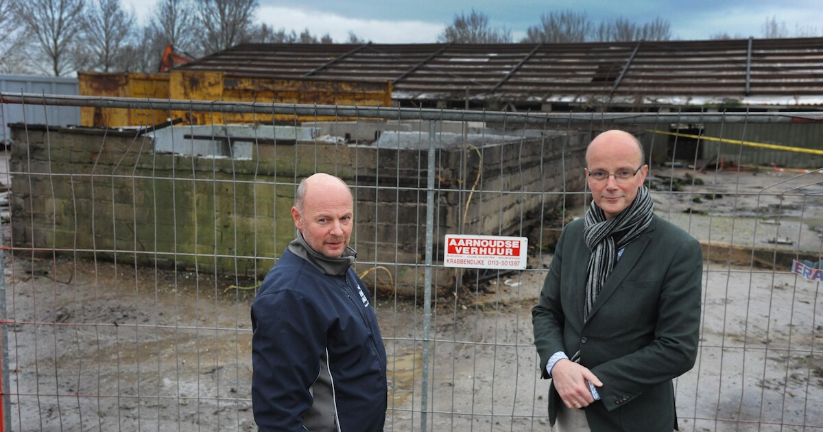 Varkensstallen, stank en muskieten weg, over één jaar luxe woningen bij ...