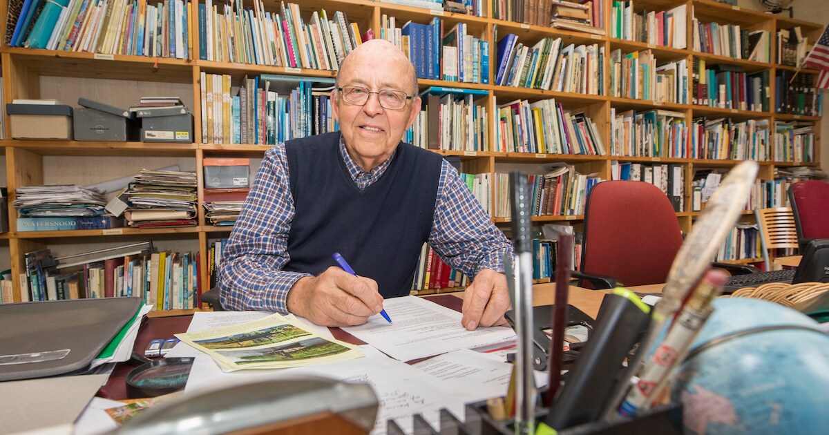 Wim de Vrieze, het geheugen van de Westhoek, is niet meer | Regio | PZC.nl