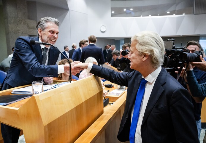 Meer Nederlanders hebben het gevoel dat hun stem niet gehoord wordt in de politiek | Politiek ...