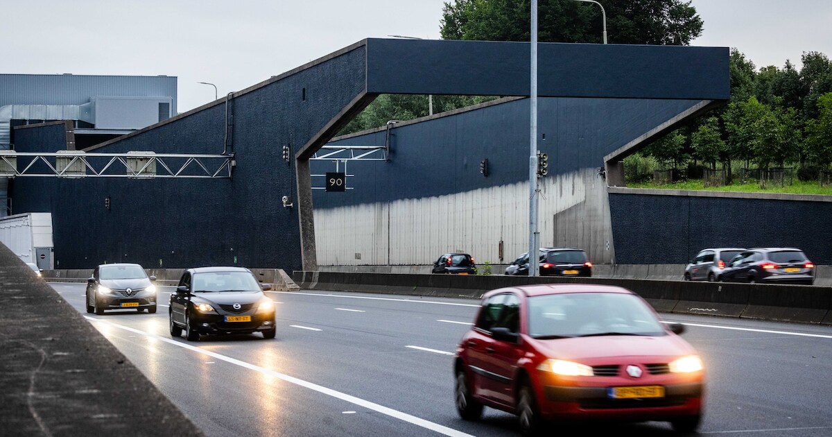 Heinenoordtunnel weer open voor verkeer, geen files op A29 | Rotterdam ...