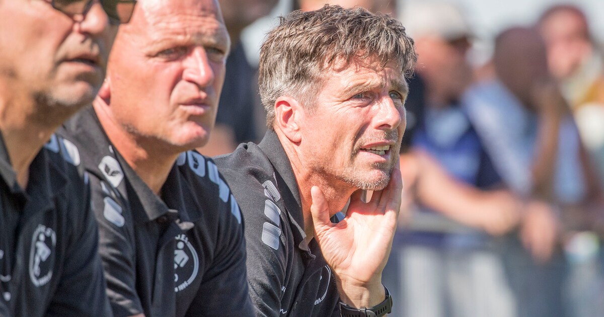 Na ‘beetje paniek’ bij Goes is trainer De Nooijer klaar met discussie ...